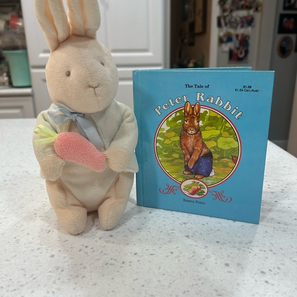 Toys | Vintage Beatrice Potter The Tale Of Peter Rabbit And Plush Peter ...